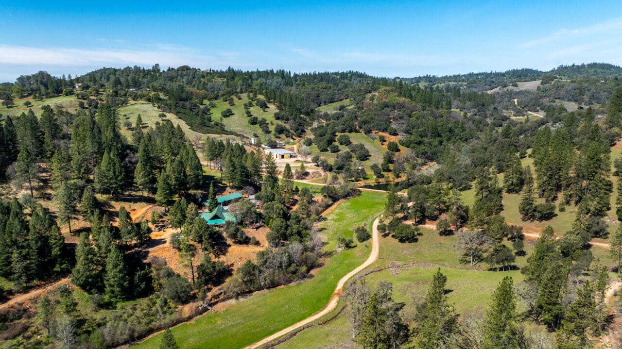 Heart Rock Ranch - California Outdoor Properties